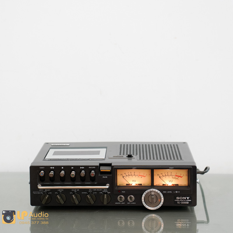 Cassette tự hành SONY TC-3000